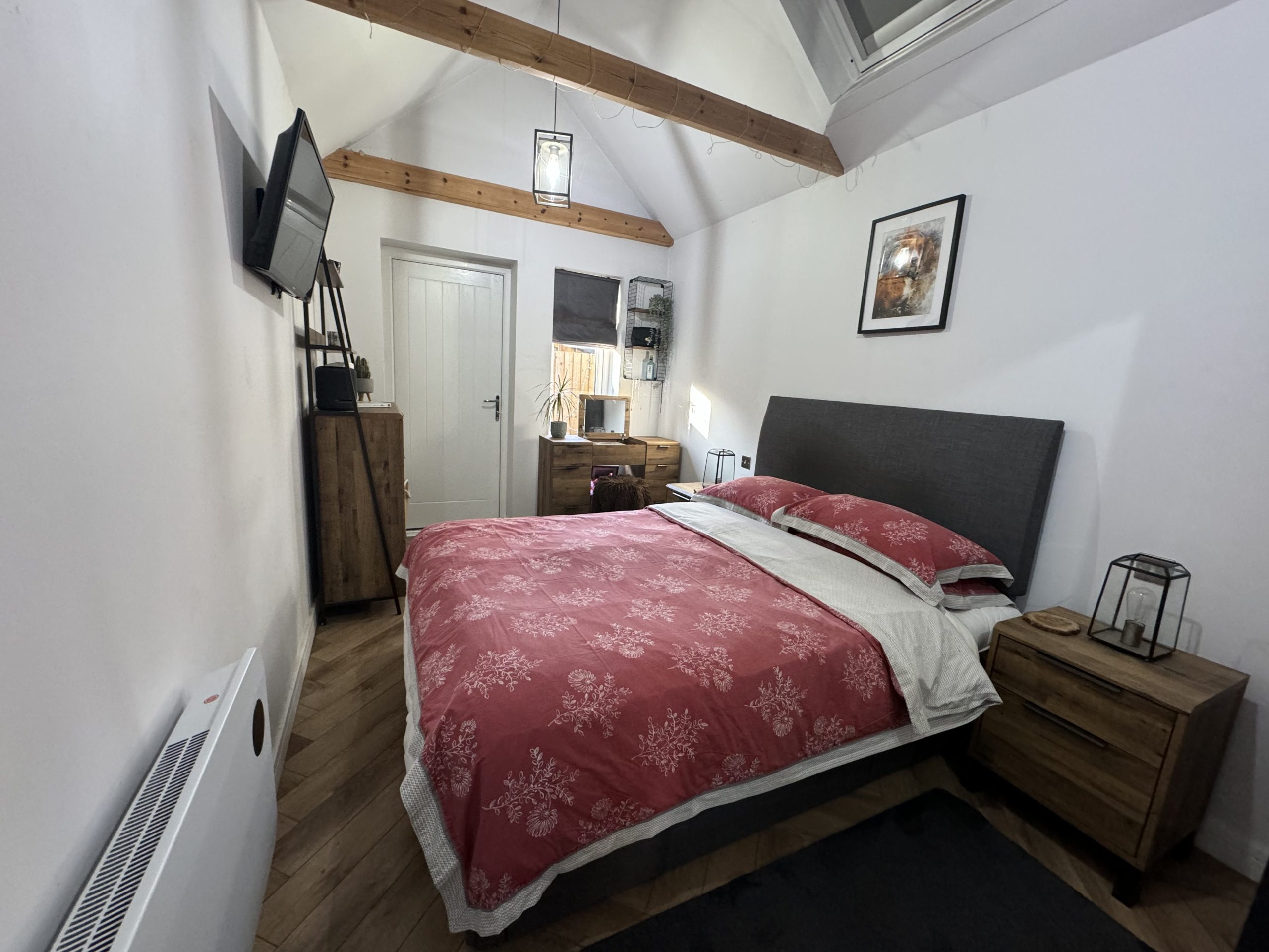 Fireside Cottage The Close Ringwood BH24 1LA | Anthonys of Ringwood